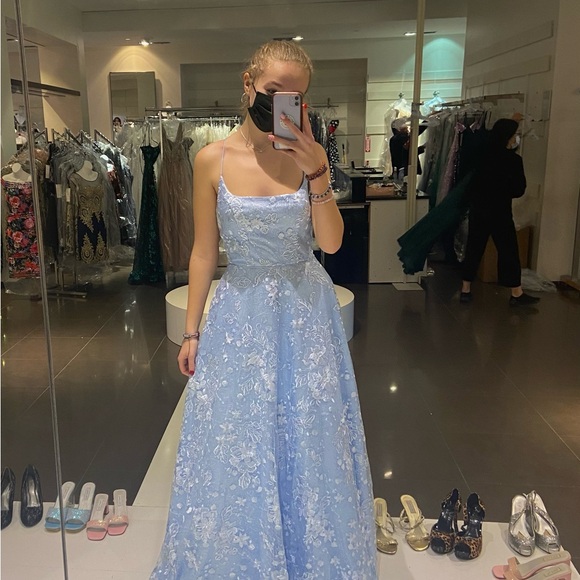 aria couture | Dresses | Elegant Blue Lace Prom Dress | Poshmark